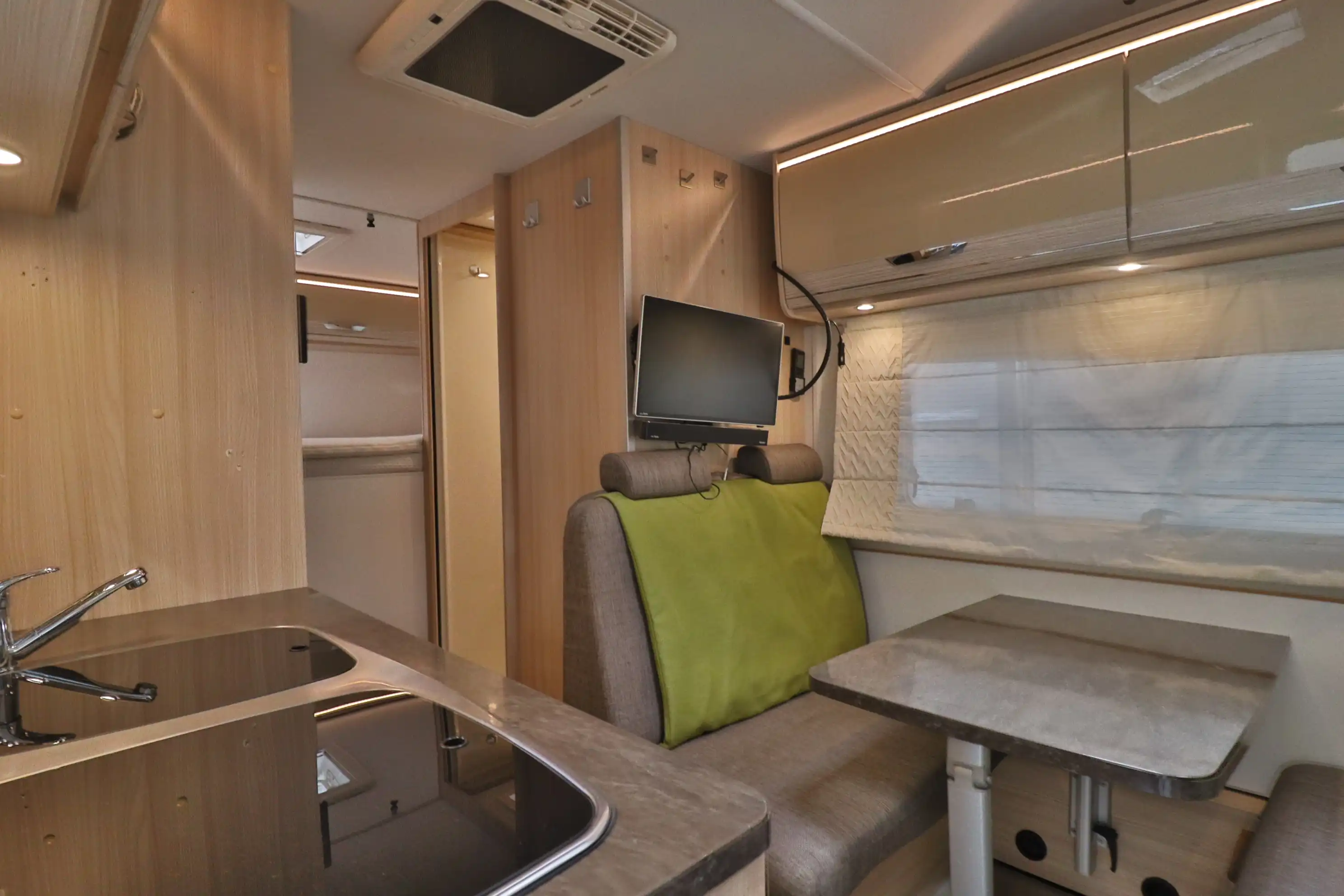 BUERSTNER Nexxo T 660 beim Wohnmobilpark in Bad Honnef kaufen